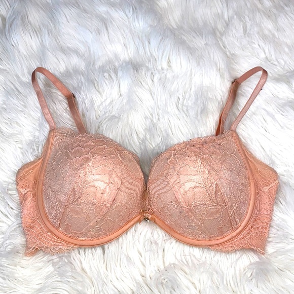Victoria's Secret | Intimates & Sleepwear | Vs Lace Padded Plunge Bra ...